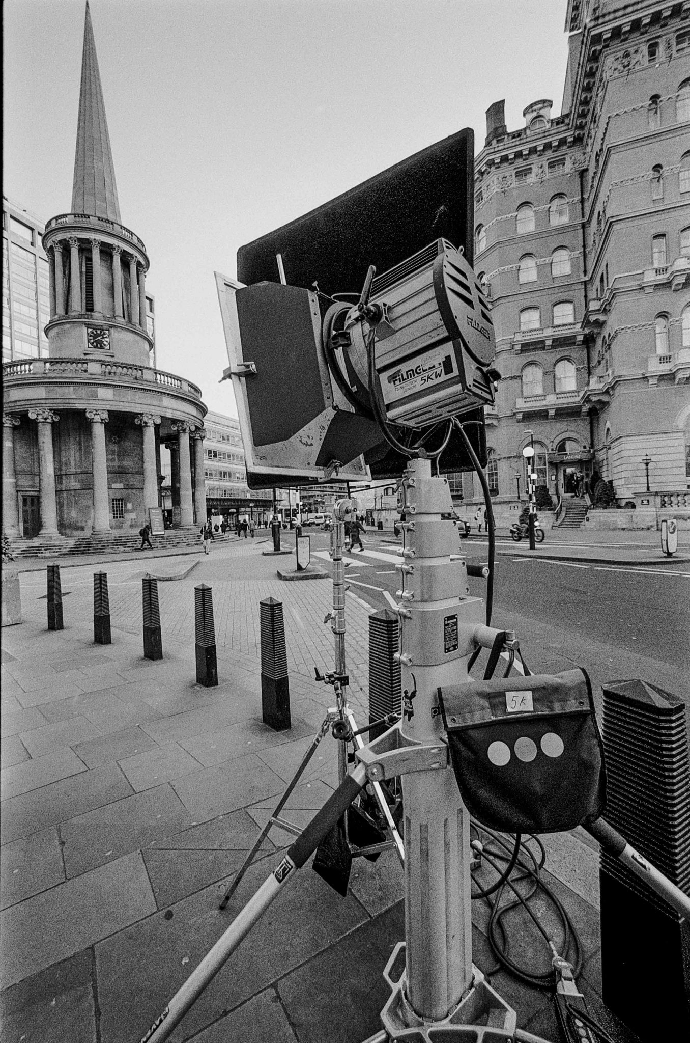 Kentmere 400 Review + Photos (Budget 35mm B&W Film)