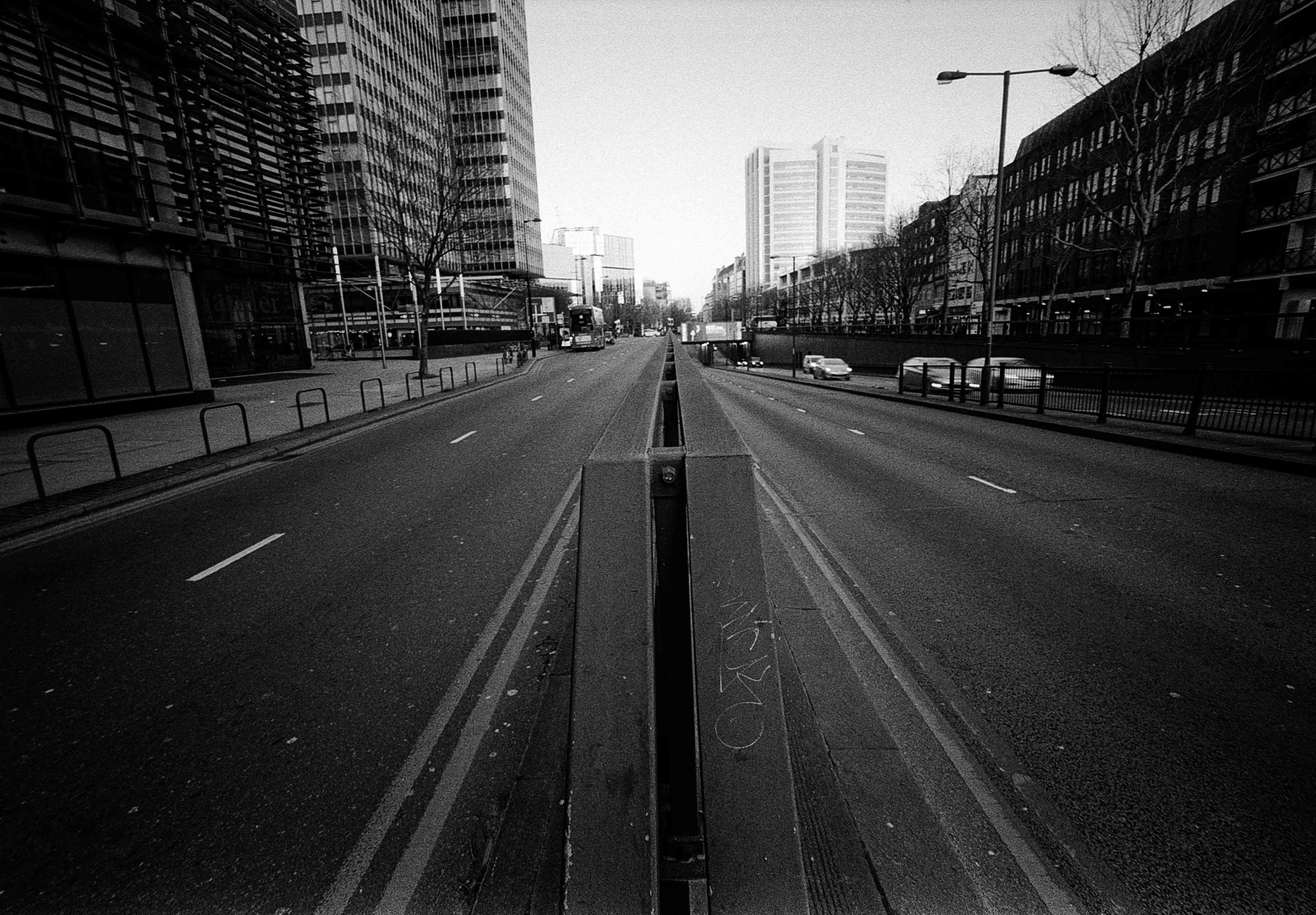 Kentmere 400 Review + Photos (Budget 35mm B&W Film)