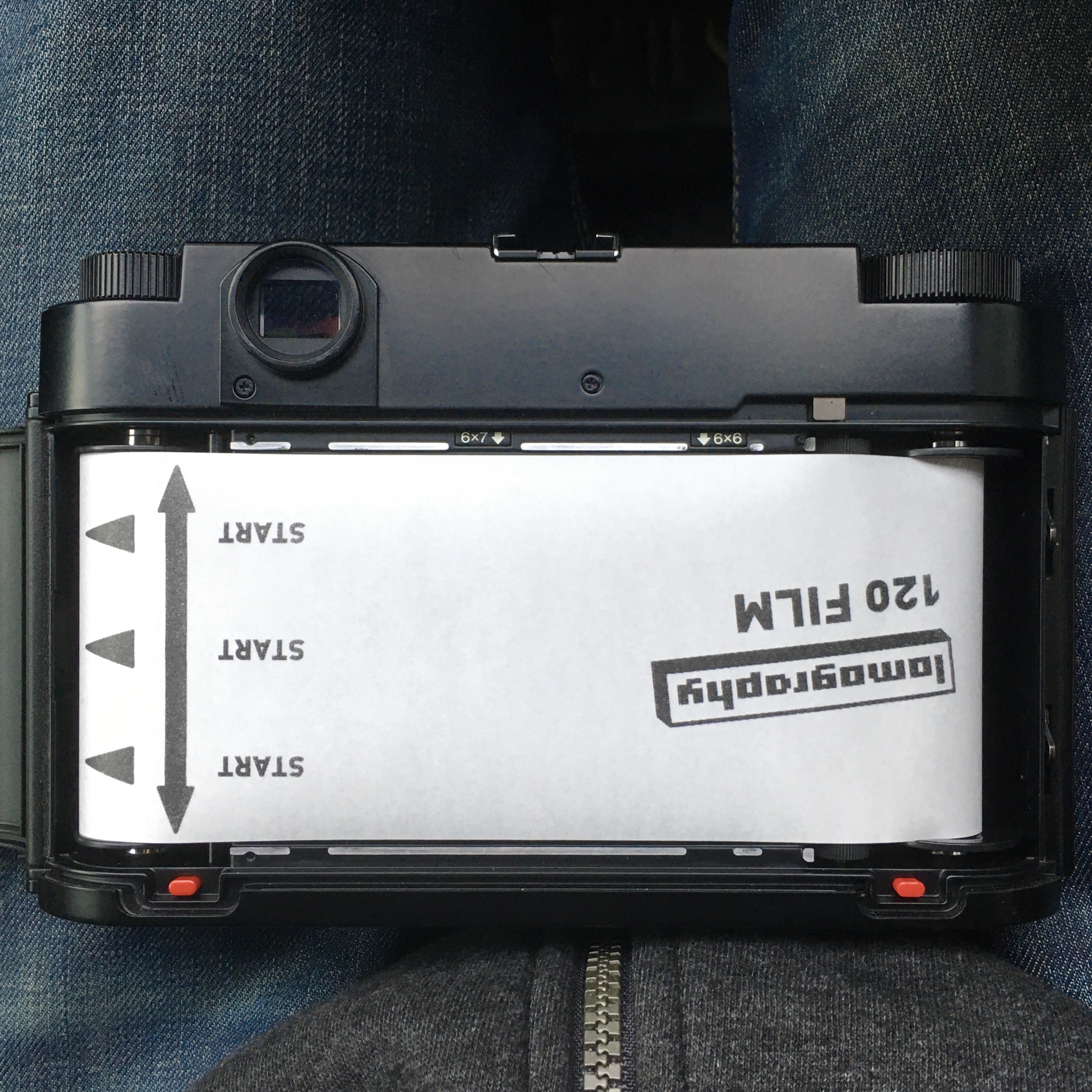 Lomography 800 Review (35mm Film & Lomo 800 120 Portraits) - Leica Blog ...