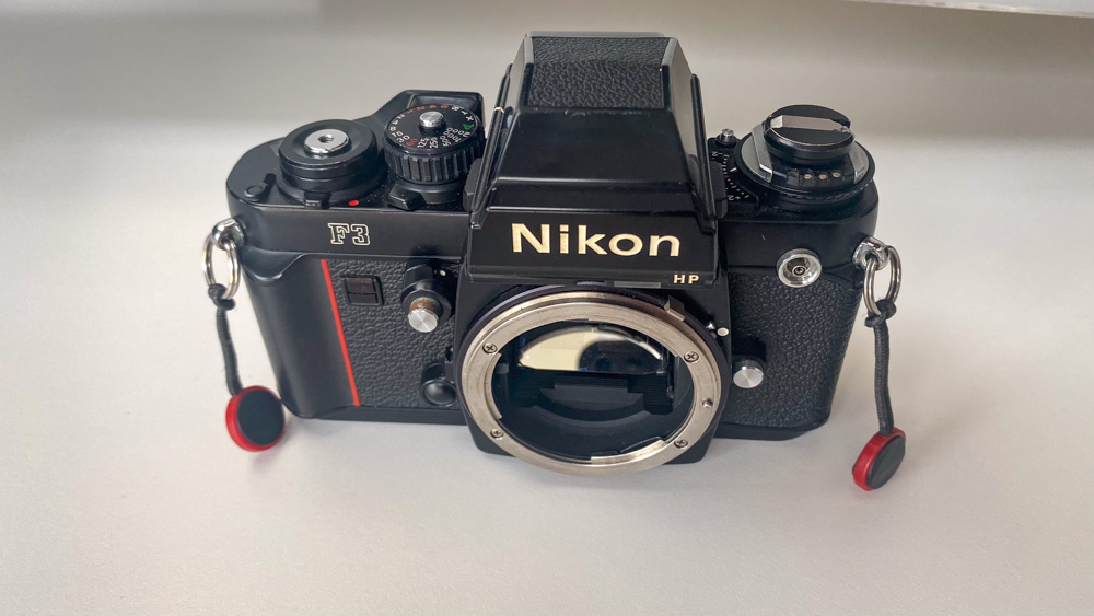 Nikon F3T vs Nikon F3 vs Nikon FE2 - Leica Blog (Matt Osborne)